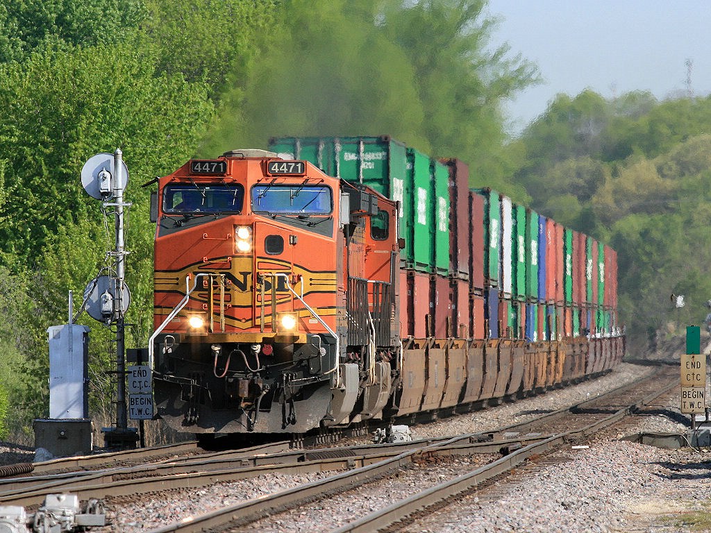 BNSF 4471